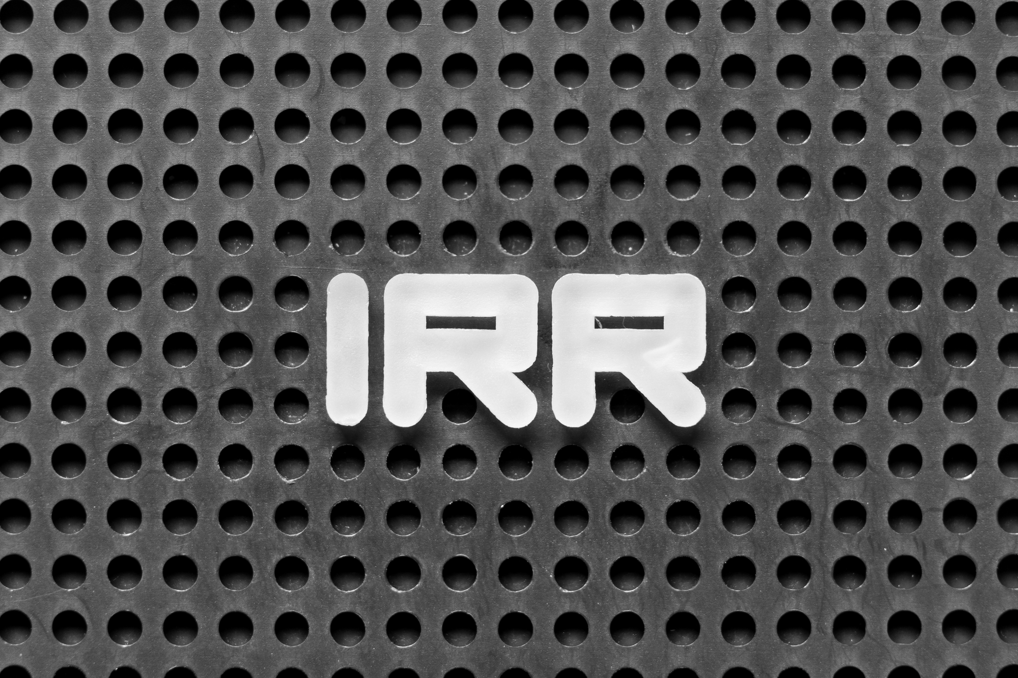 IRR（内部収益率）とは？計算方法や利回りとの違いを解説！ DawnX株式会社